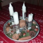 Využijte dlouhé adventní svíčky tímto netradičním způsobem