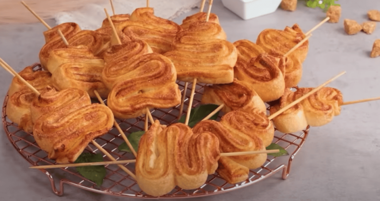 Snadný recept na skořicový dezert z listového těsta na špejli!