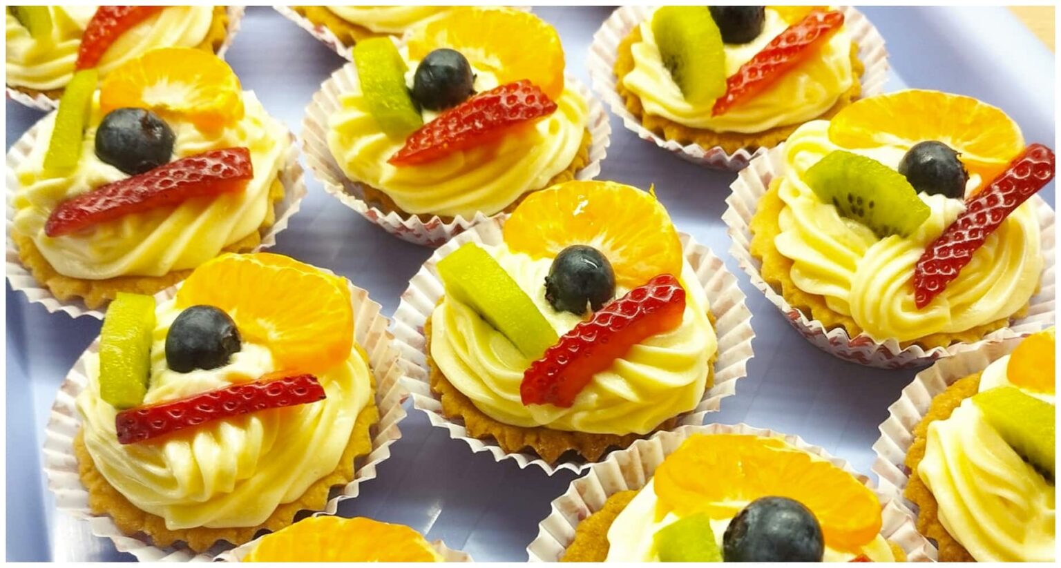 Ovocné košíčky s pudinkovým krémem