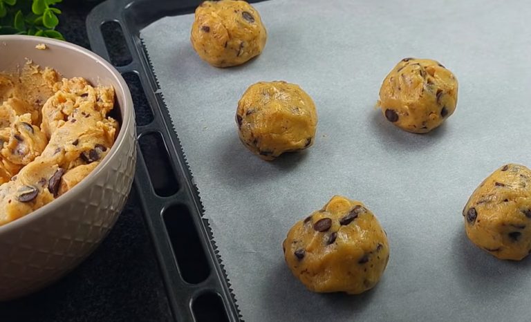 Domácí čokoládové cookies sušenky