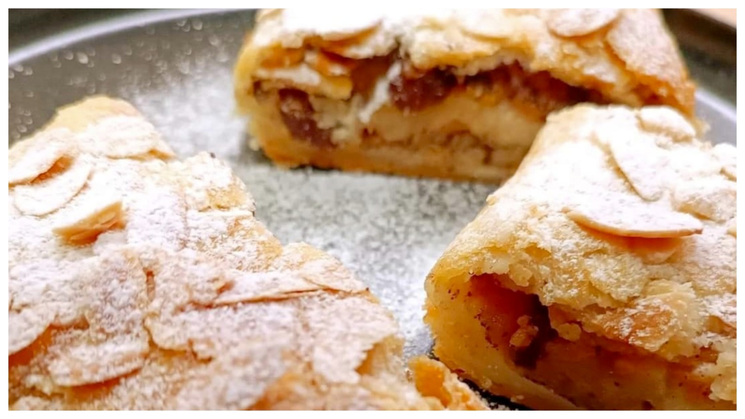 Jablečný závin s mákem: Recept na vláčný závin s křehkým těstem - Prima ...
