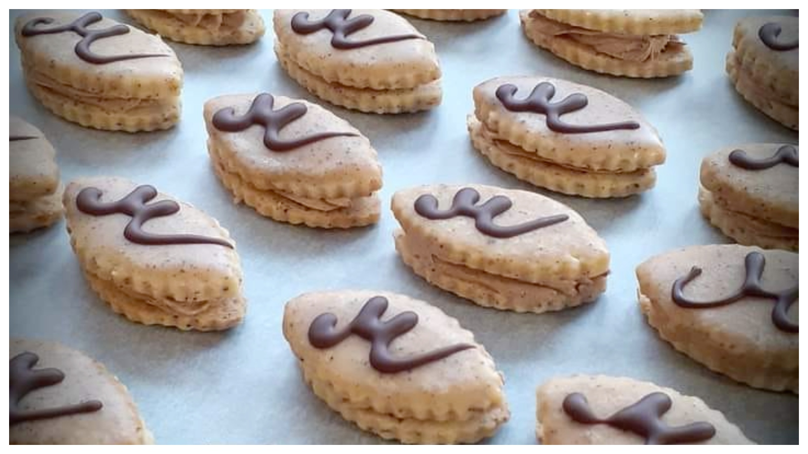 Dokonalé mocca oválky: Rychlý recept na elegantní cukroví, které máte ...