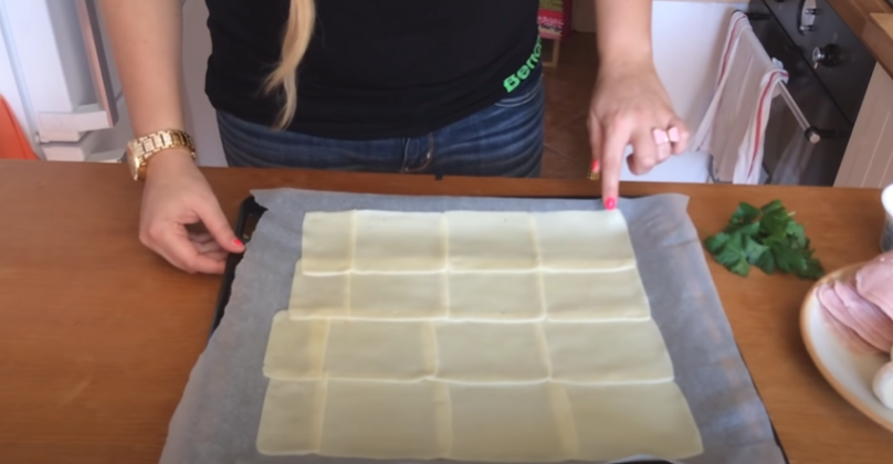 Tradiční sváteční šunkovo-sýrová roláda - klasická kombinace oblíbených ...