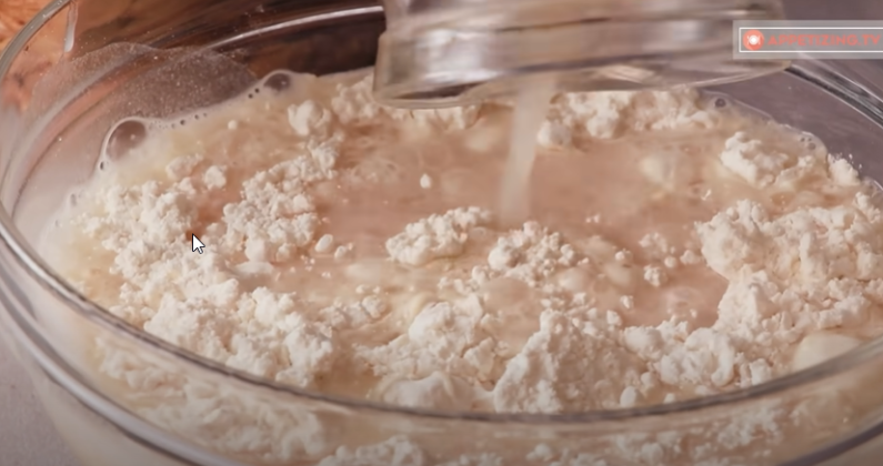 Skutečná pochoutka pro vaši návštěvu - Česnekový posuch se sýrem a natí ...