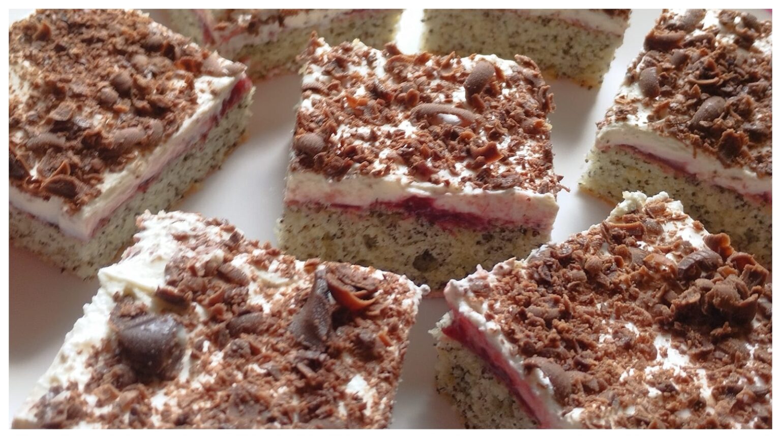 Luxusní cuketová buchta se zakysanou smetanou a marmeládou - Prima ...