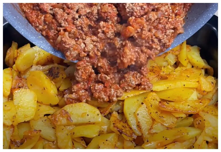 Jednoduchý oběd z brambor a mletého masa: Rychlý a chutný recept ...