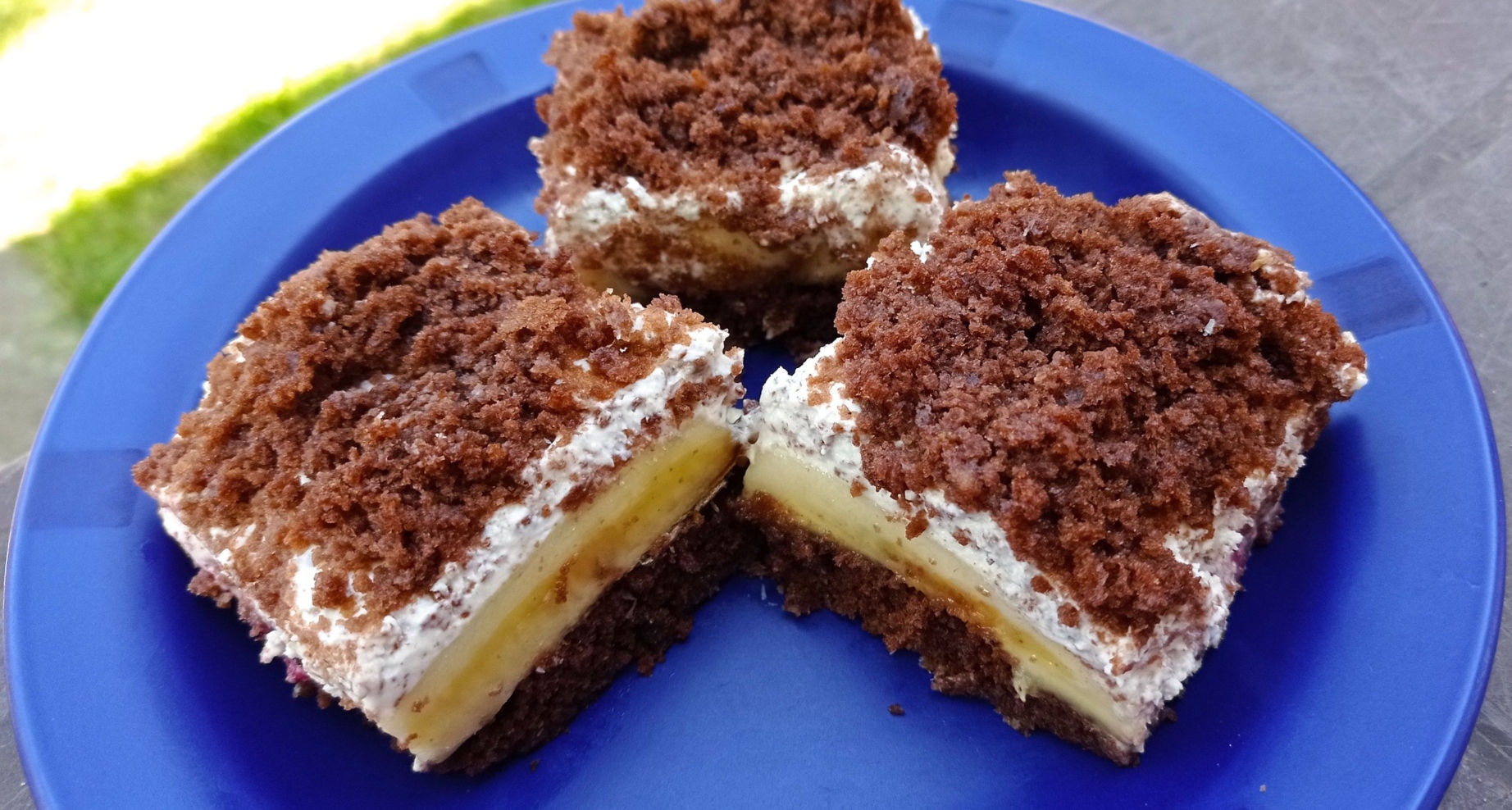 Krtkův dort na plechu: Snadný recept na krémovou klasiku v jednoduchém ...