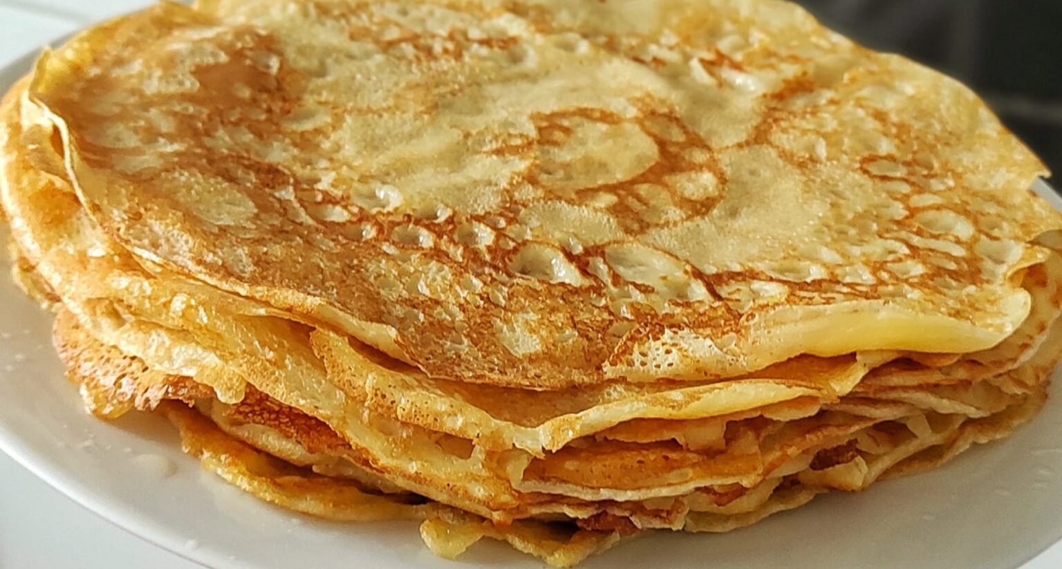 Maďarské palačinky: Recept na nejjemnější a nadýchané těsto - Prima ...